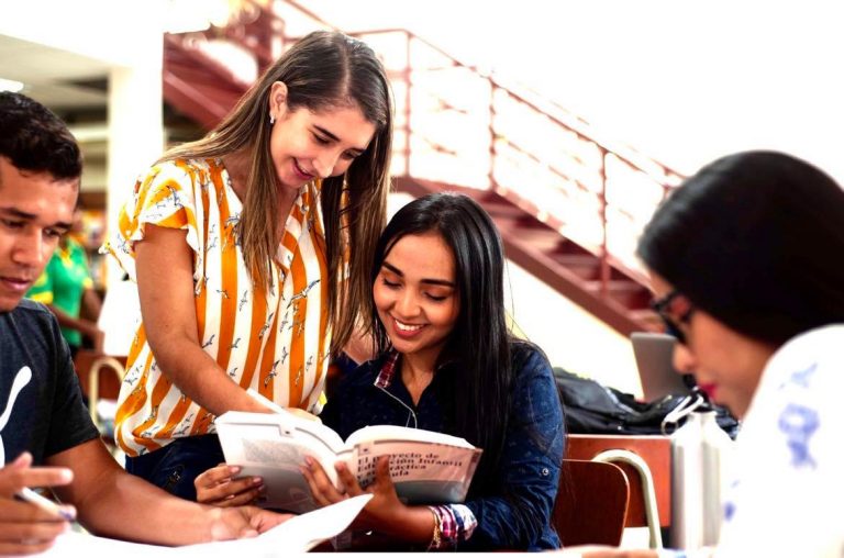 PUCESE PREPARA CAPACITACIÓN GRATUITA” SER INGENIERO” – Pontificia ...